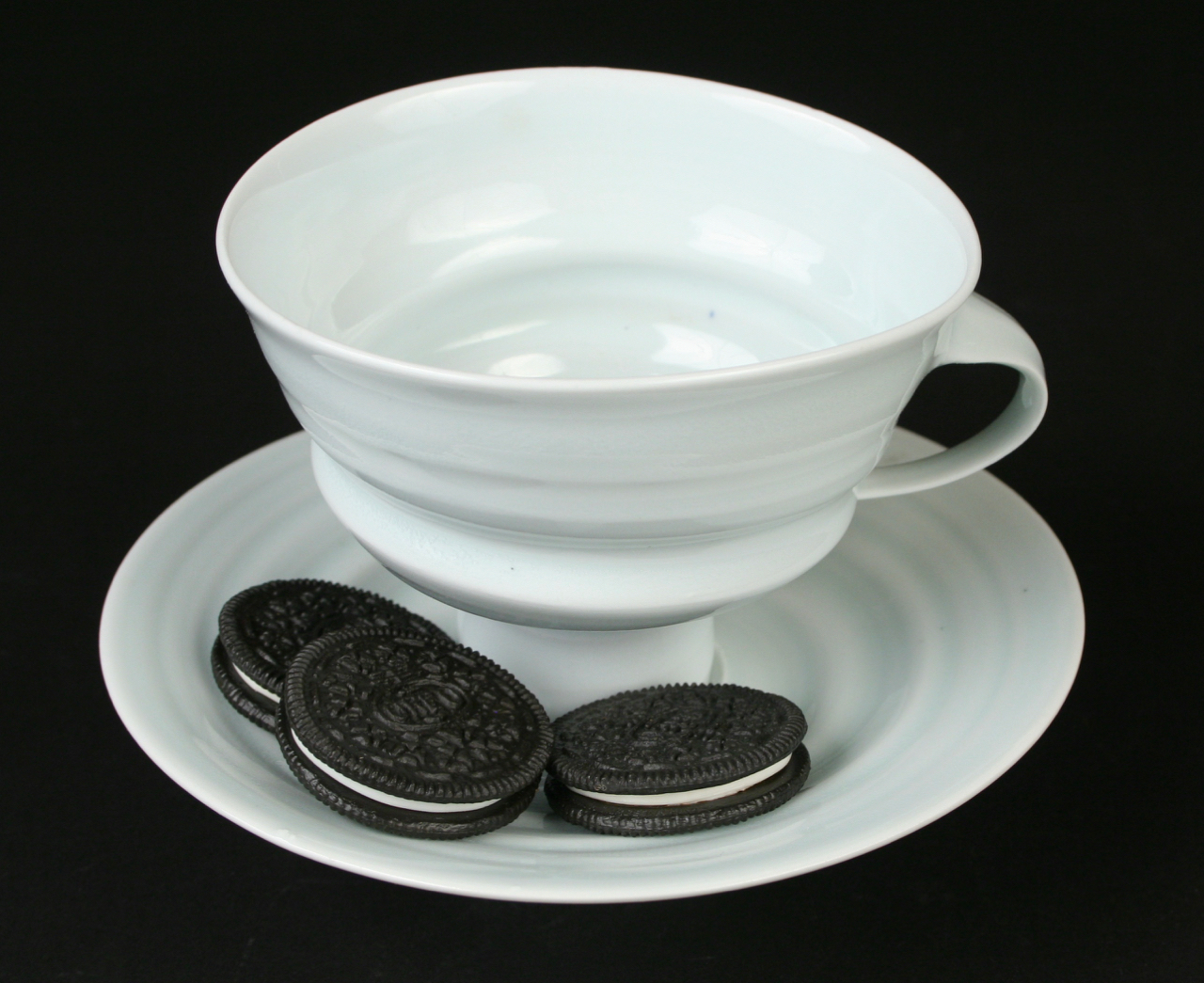 Oreos – International Museum of Dinnerware Design